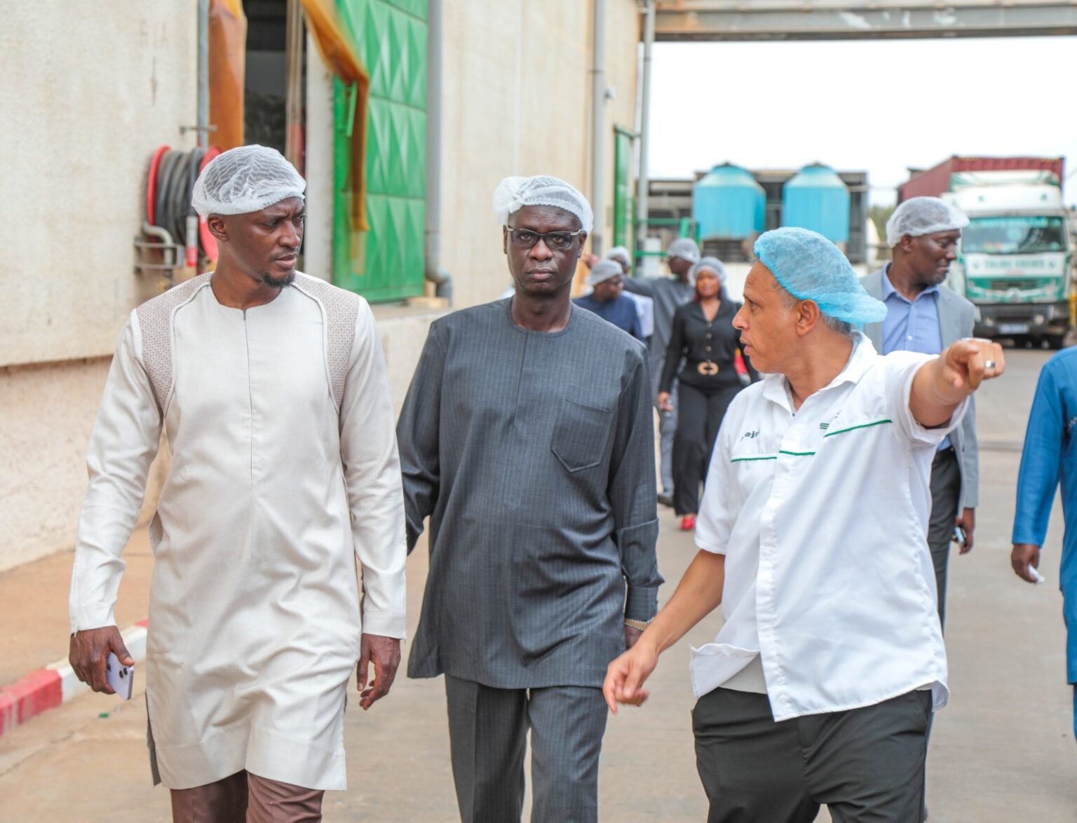 Séries de visites des grandes industries sénégalaises par le Directeur ...